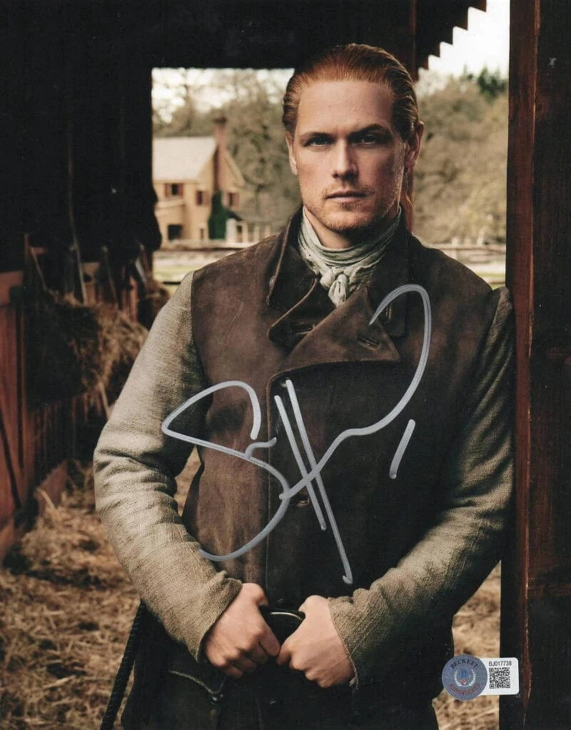 Sam Heughan Autographed 8x10 Photo | Beckett COA