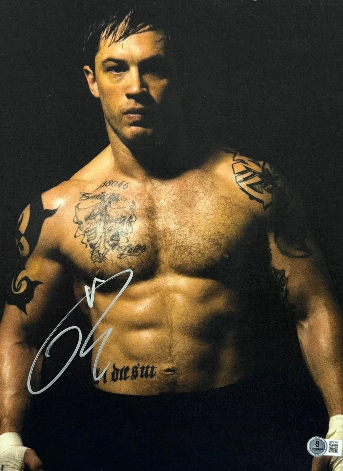 Tom Hardy Autographed 11x14 Photo - Exclusive COA #2