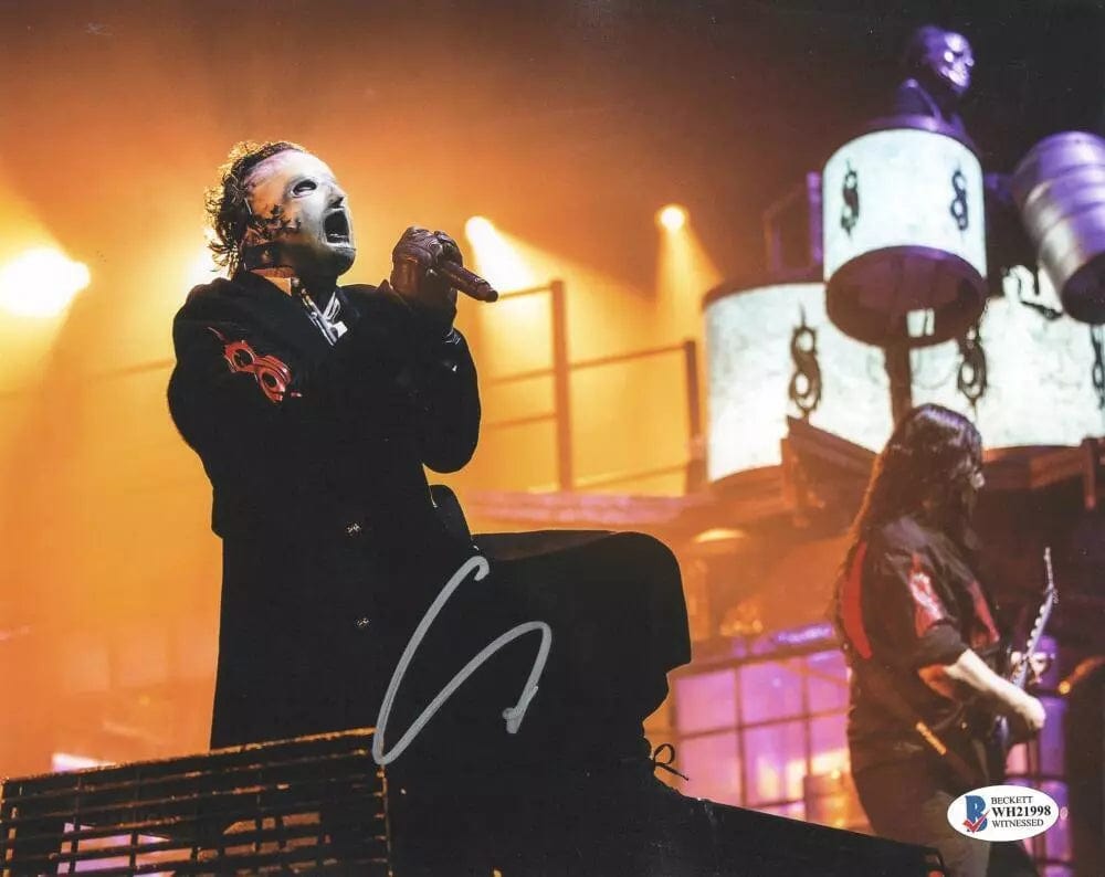 Corey Taylor of Slipknot Autographed 8x10 Photo - PTS