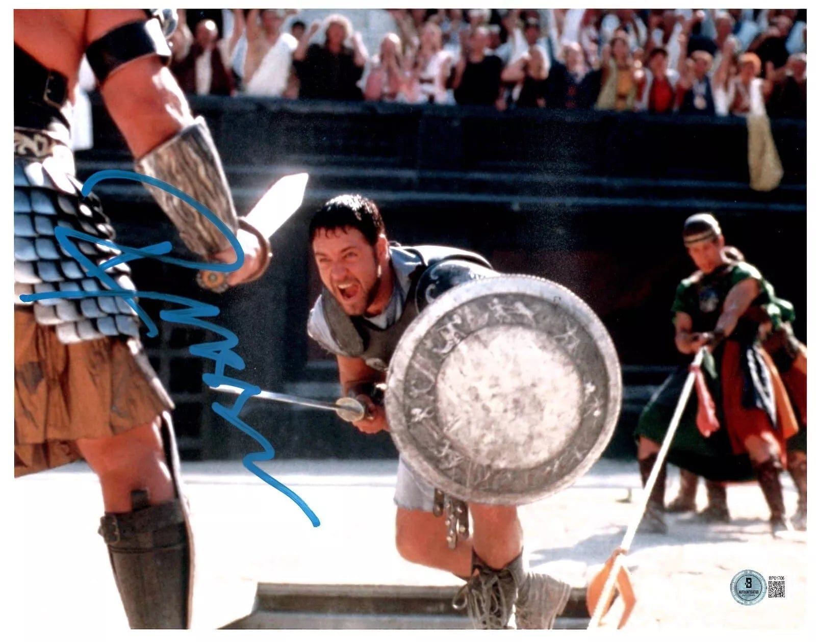 Russell Crowe Signed 11x14 Photo - Gladiator | PTS