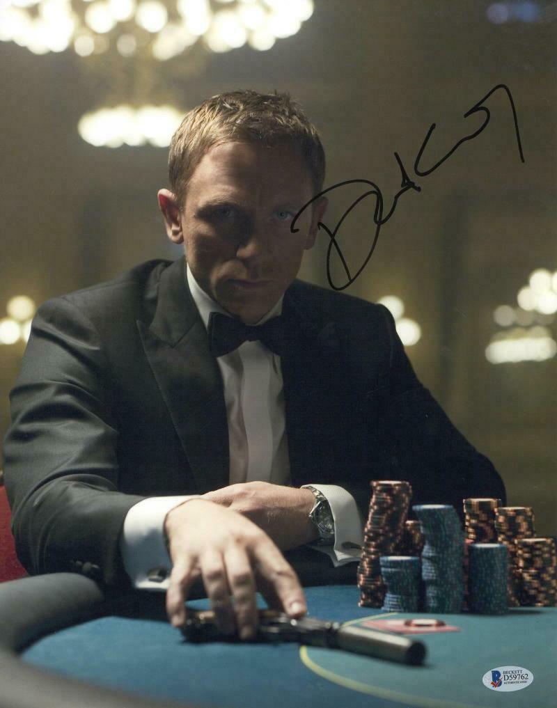 Daniel Craig Authentic Autographed 11x14 Photo