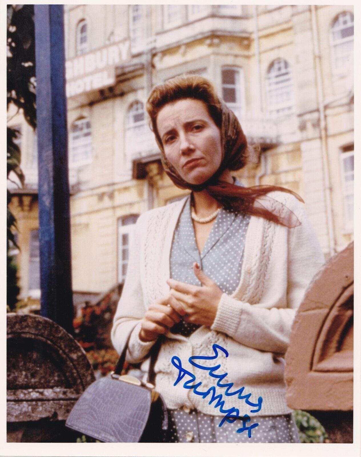Emma Thompson Authentic Autographed 8x10 Photo