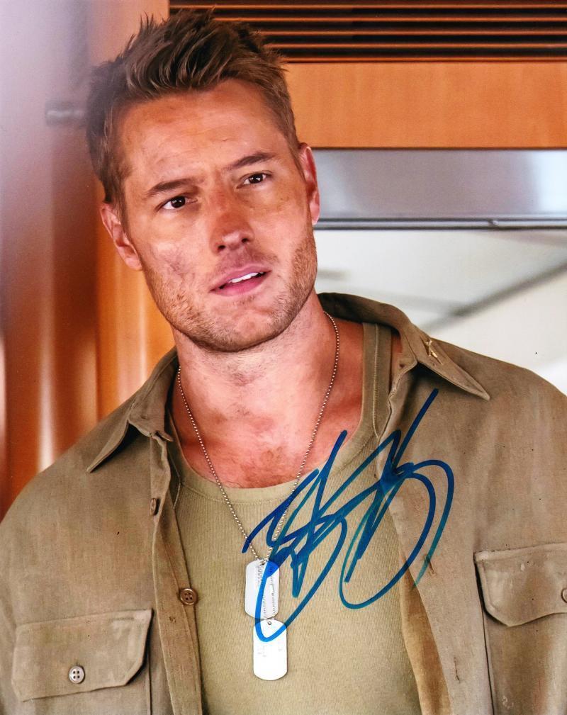Justin Hartley Autographed 8x10 Photo - PTS