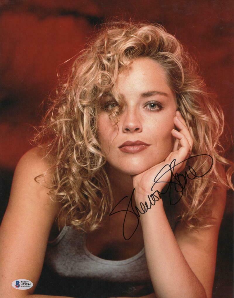 Sharon Stone Signed 11x14 Photo - Beckett