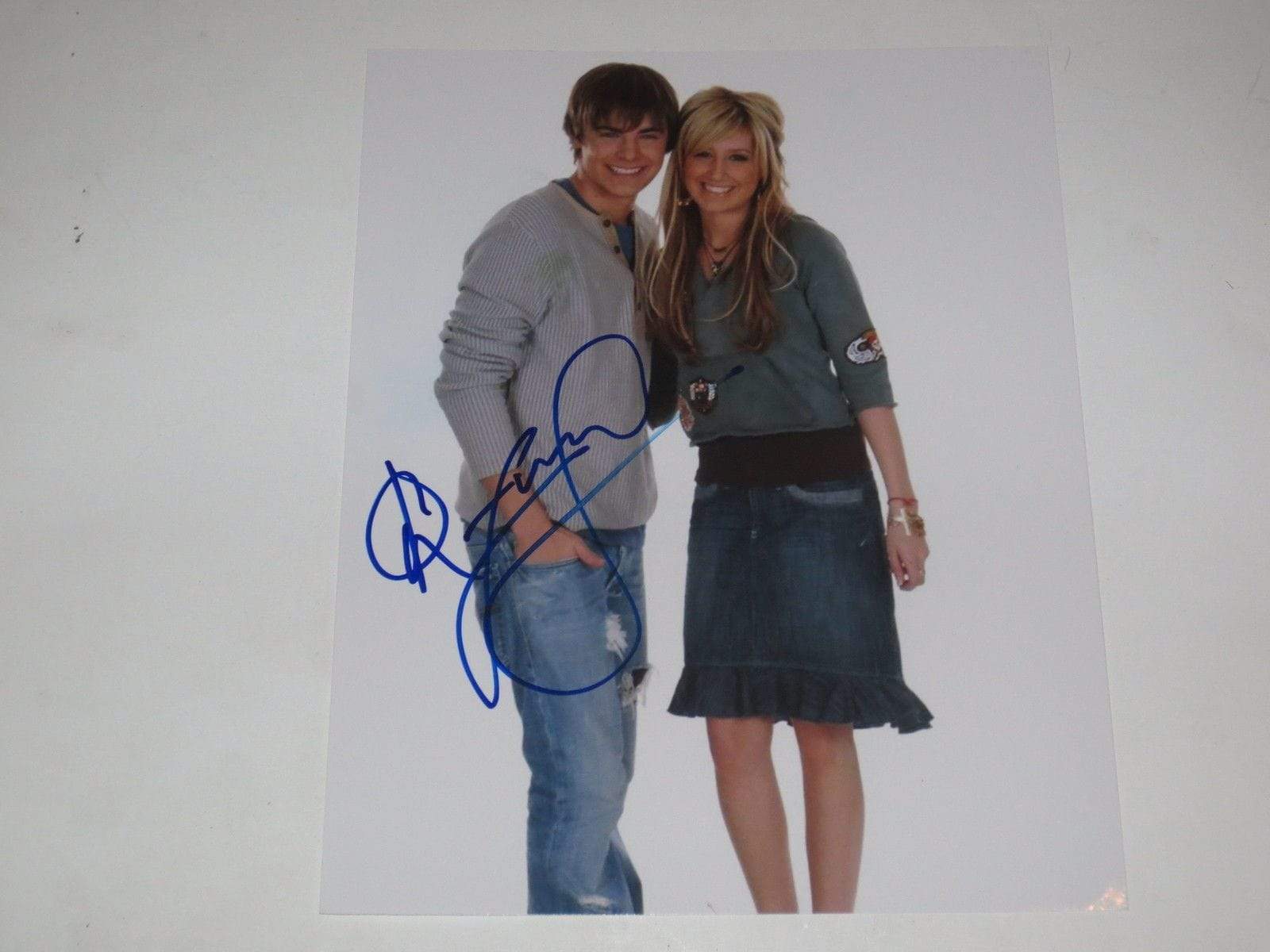 Zac Efron Authentic Autographed 8x10 Photo PTS COA